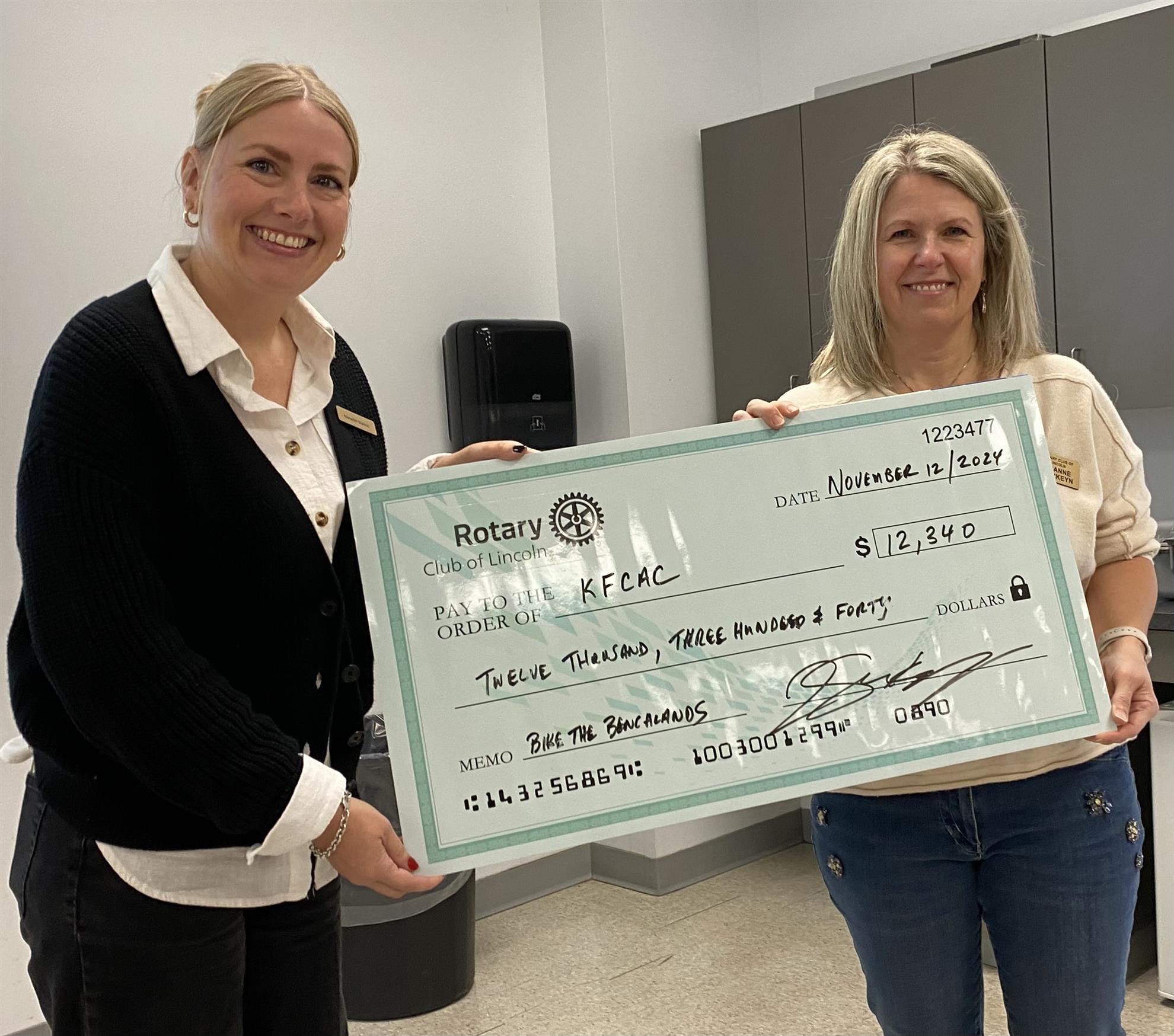 KFCAC Cheque Presentation | Rotary Club of Lincoln