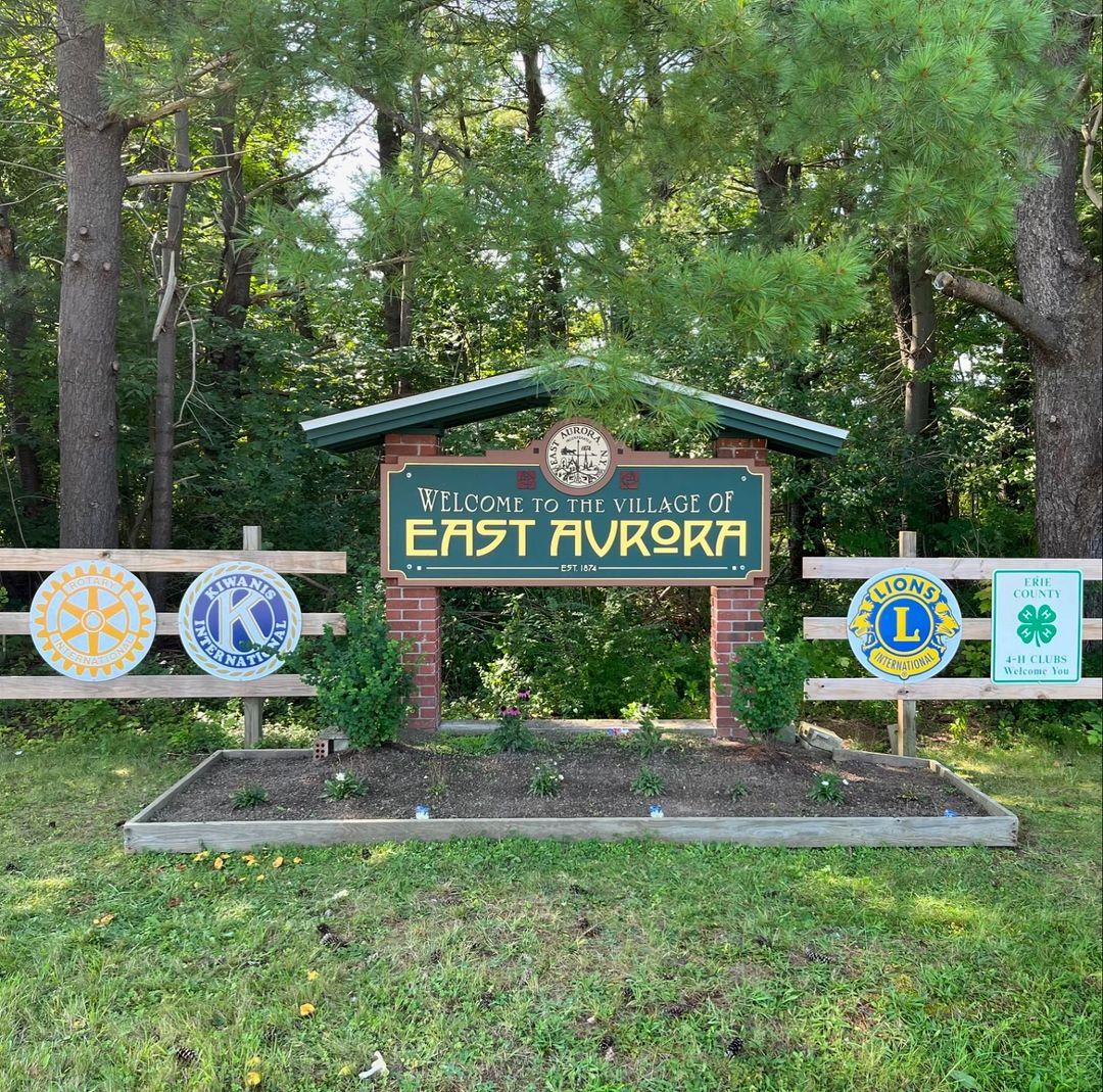 Village Welcome Sign | Rotary Club of East Aurora