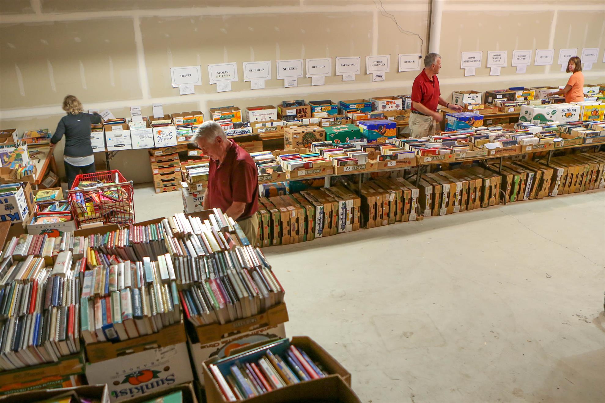 People of Action - The Book Sorters | Rotary Club of Nanaimo