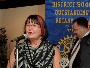 R&B/Soul singer Warren Dean Flandez building local talent | Rotary Club ...