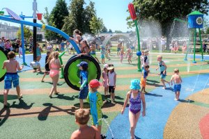 Children play in Ladner's new water splash park | Rotary Club of Ladner ...