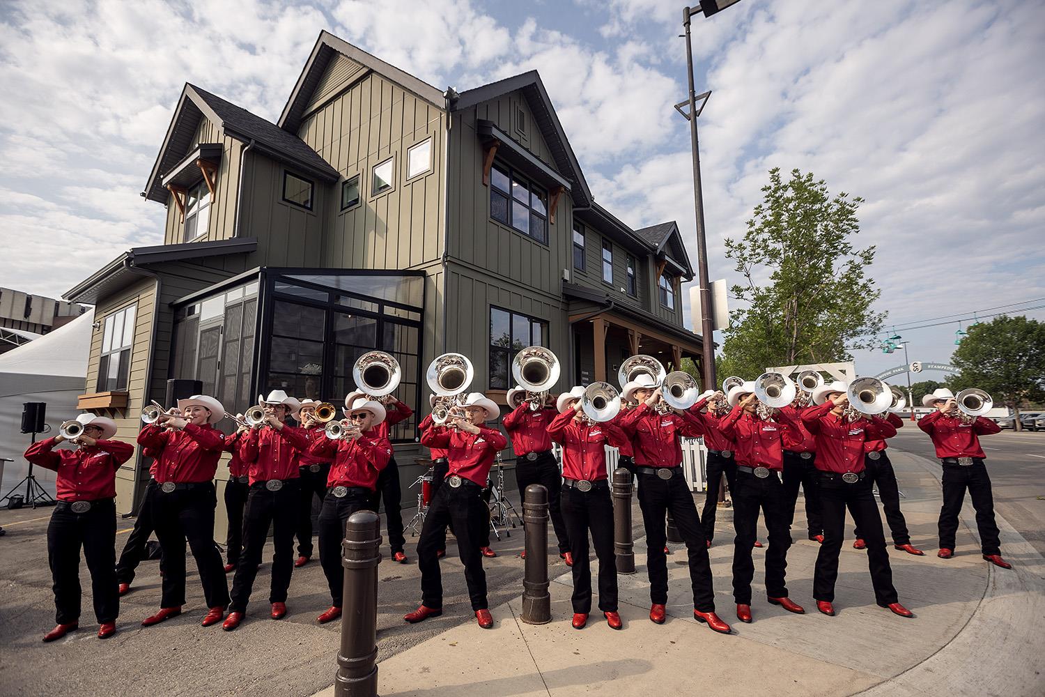 Home Page | Rotary Club of Calgary at Stampede Park