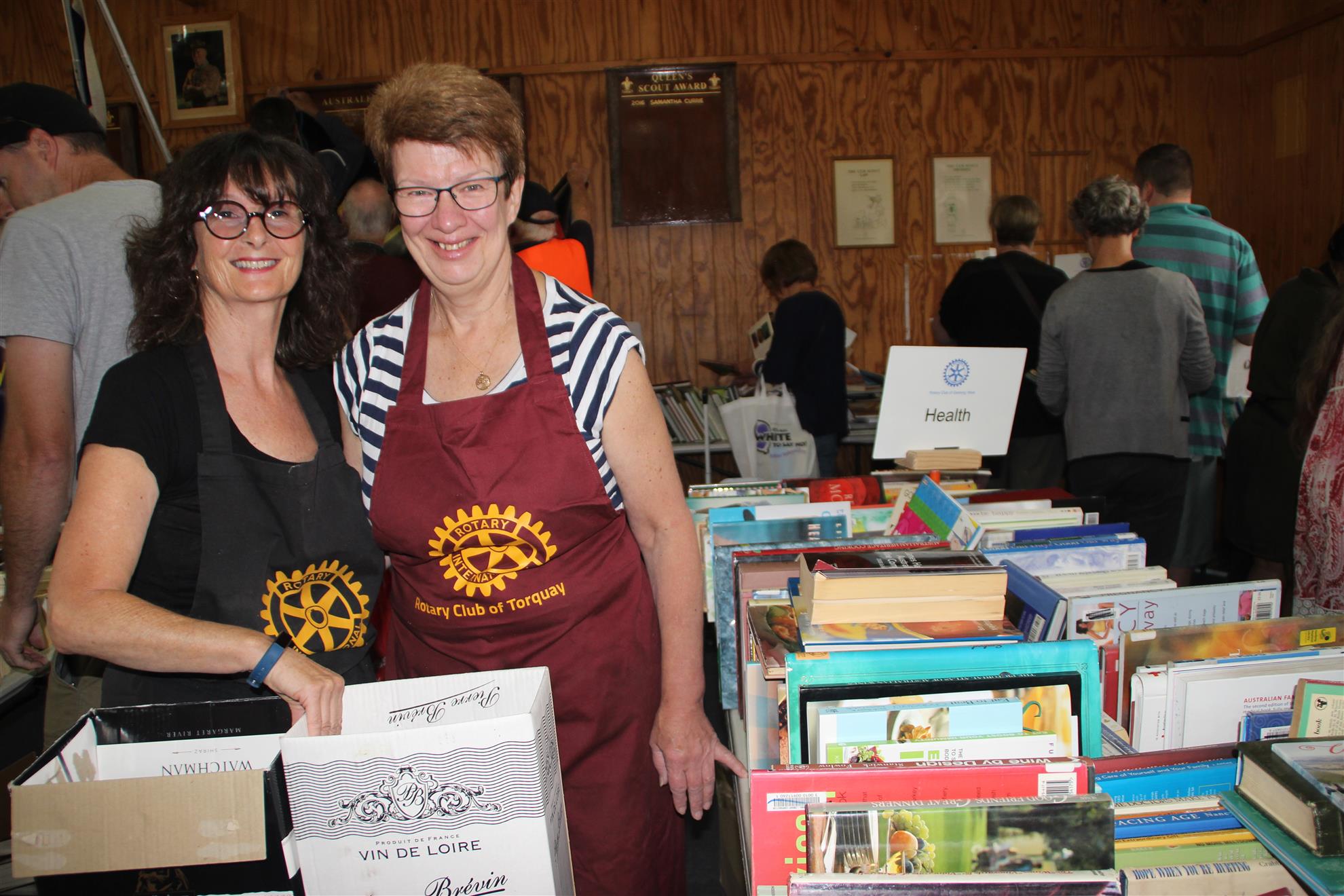 2017 BOOK FAIR Images | Rotary Club of Torquay