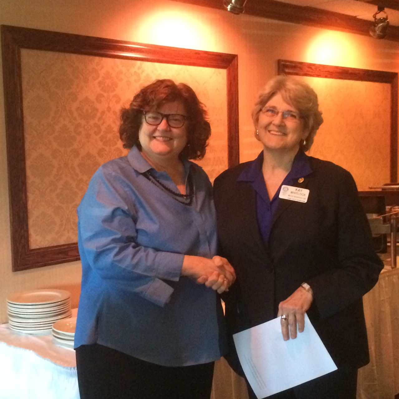 President Kay Whitlock thanks speaker Cecelia Straney | Rotary Club of ...