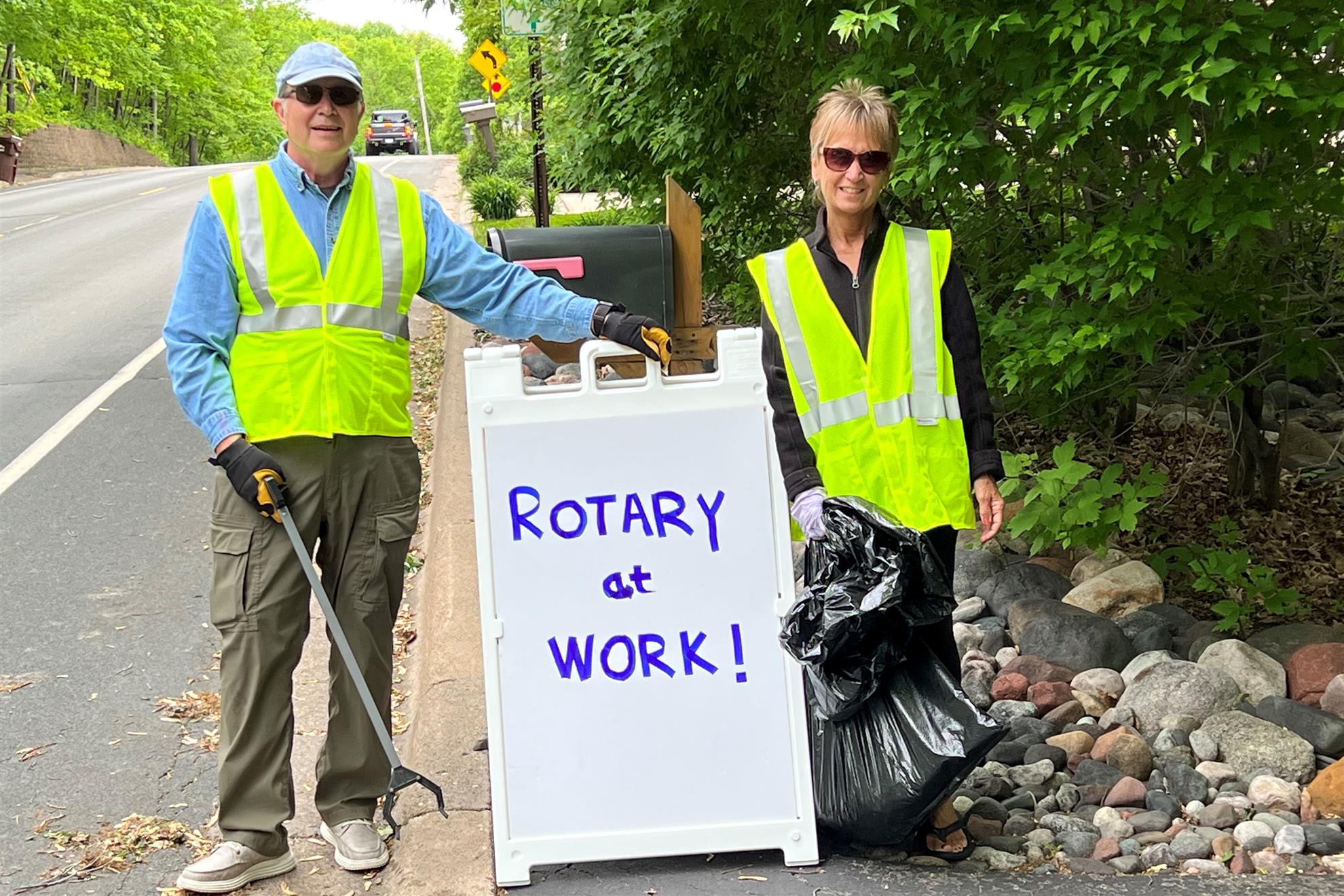 2022 highway clean up | Rotary Club of Maple Grove