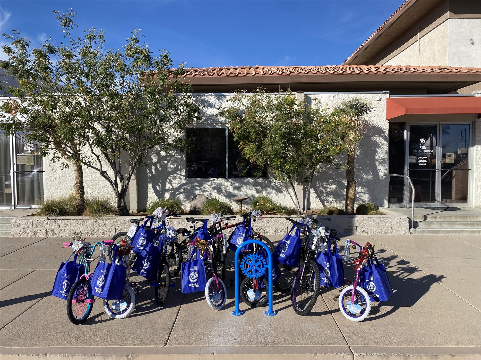 Ridgecrest gets 11 new, Rotary blue, bike racks! | Rotary Club of China ...
