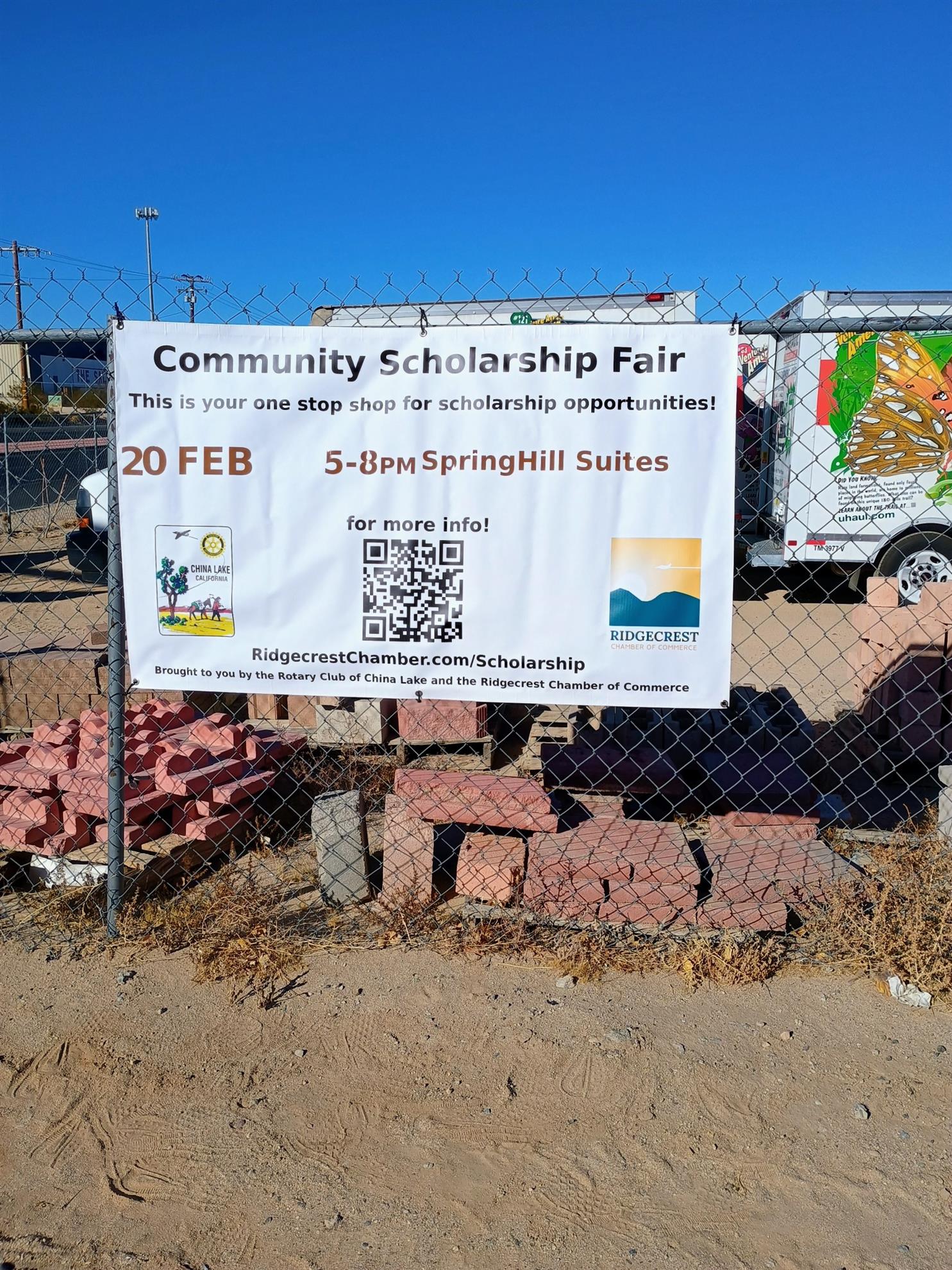 Scholarship Fair Signs are Popping Up Everywhere | Rotary Club of China ...