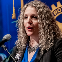 Lori Winstead's Instagram, Twitter & Facebook on IDCrawl