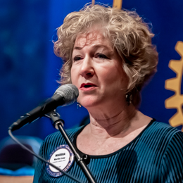 Lori Winstead's Instagram, Twitter & Facebook on IDCrawl