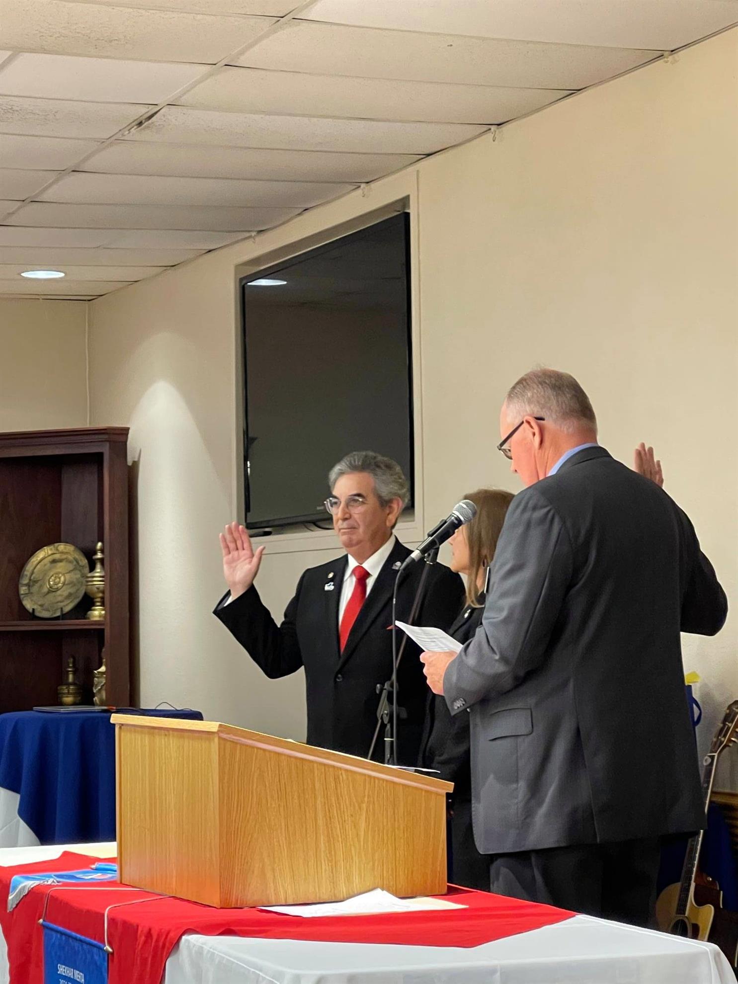 Congratulations DG Amando and ADG Jane! | Rotary Club of Edinburg