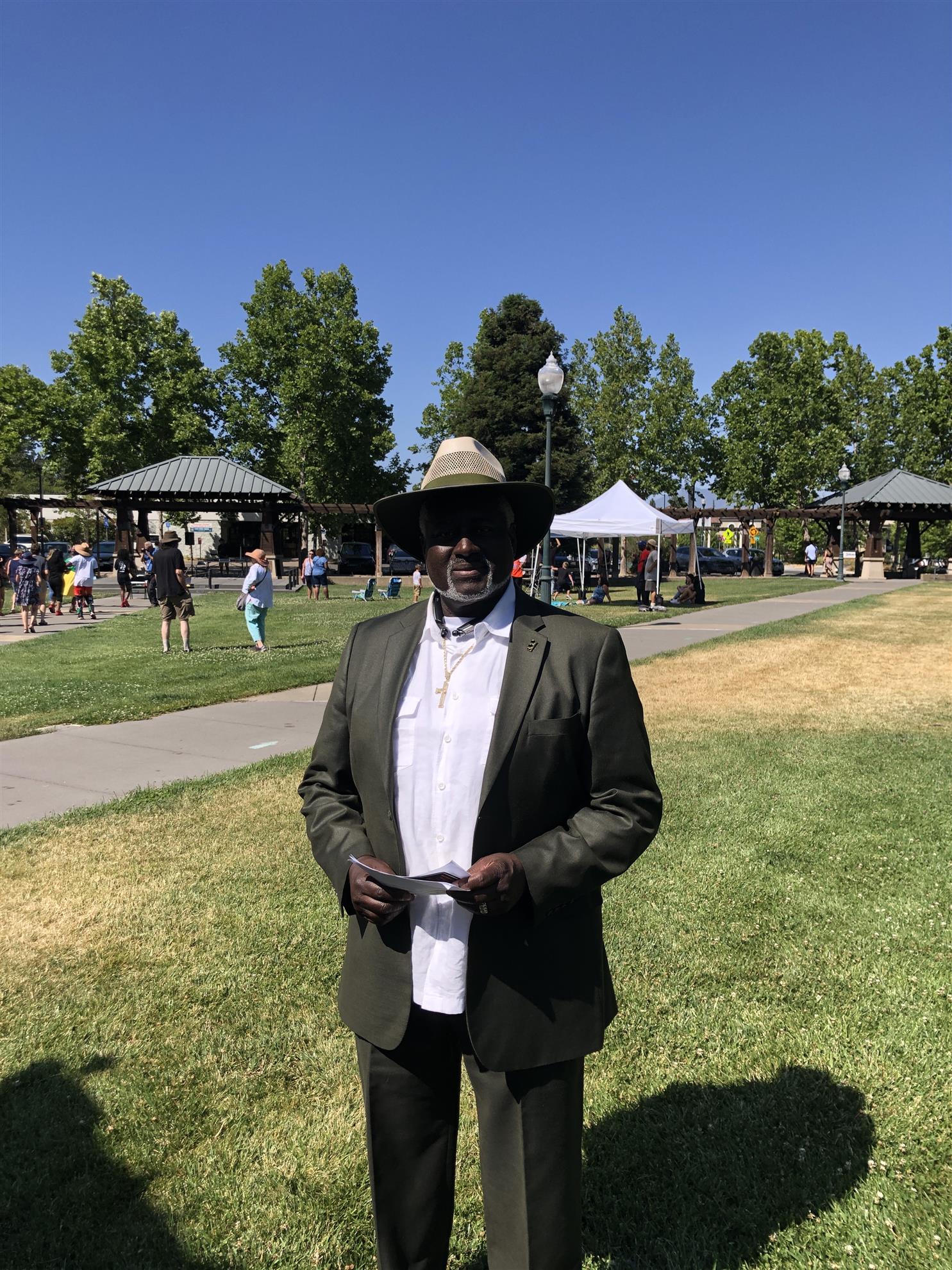 Sunriser Arthur Chaney Salutes Students | Rotary Club of Santa Rosa Sunrise