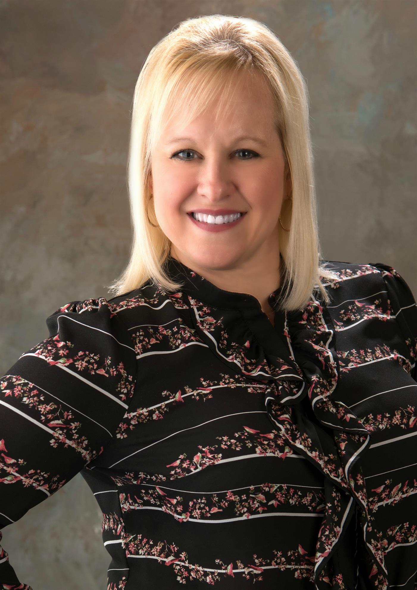 ALLYSON BUSSEY, PRESIDENT - VISIT CANTON, STARK COUNTY CONVENTION ...