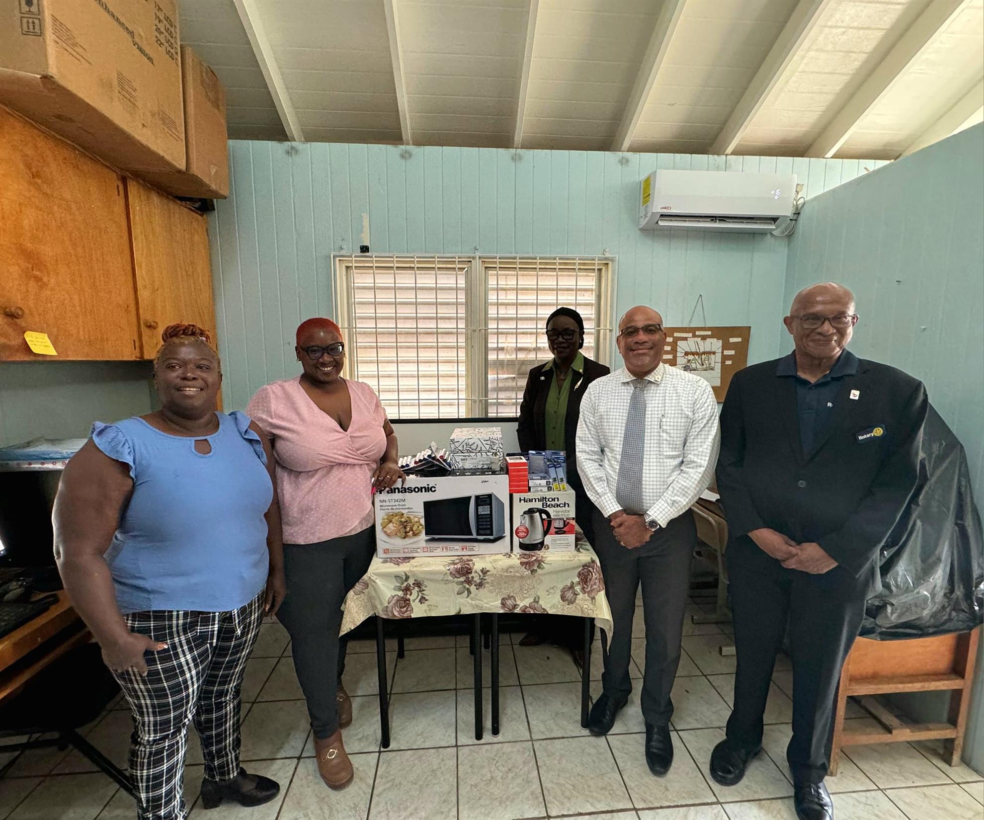 Presentation to the Unit for the Blind and Visually Impaired | Rotary ...