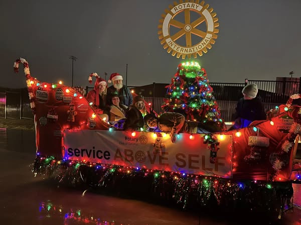 Rotary Christmas Float | Decatur Rotary Club