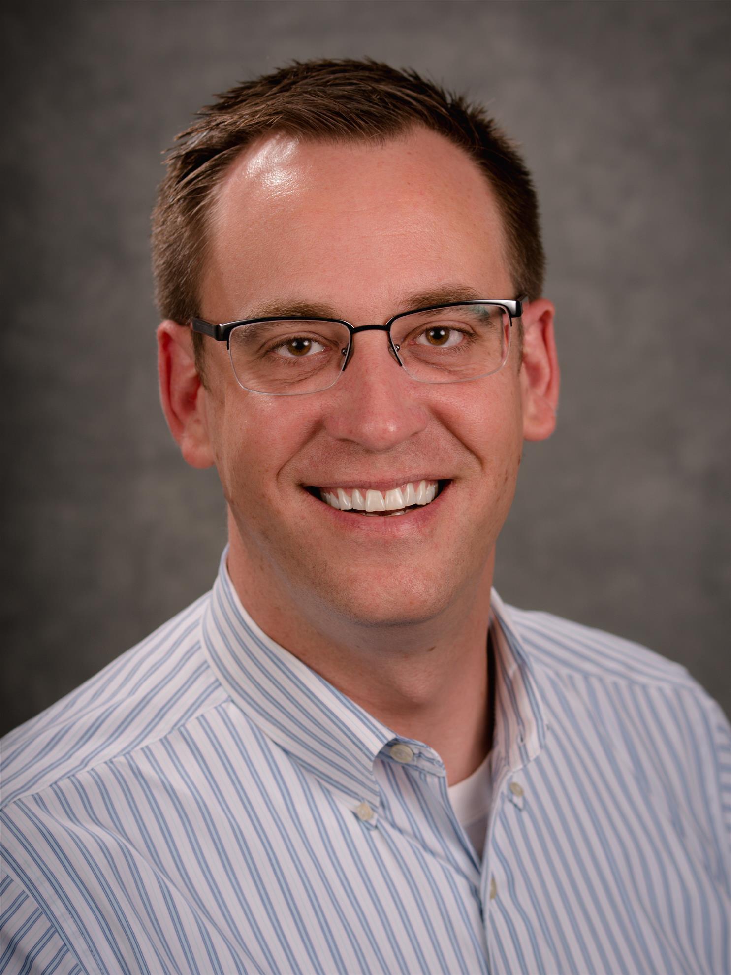 Ryan Foor is Paul Harris Fellow | Rotary Club of Lincoln #14