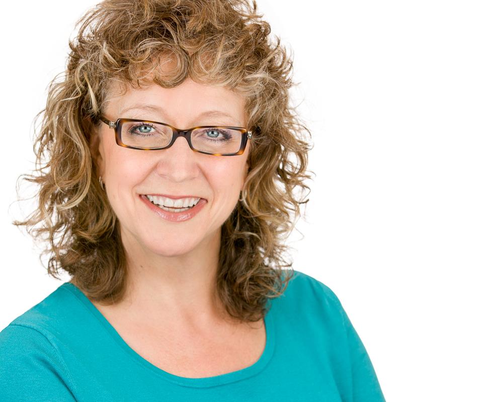 Mary Younggren receives NAWBO award | Rotary Club of Edina