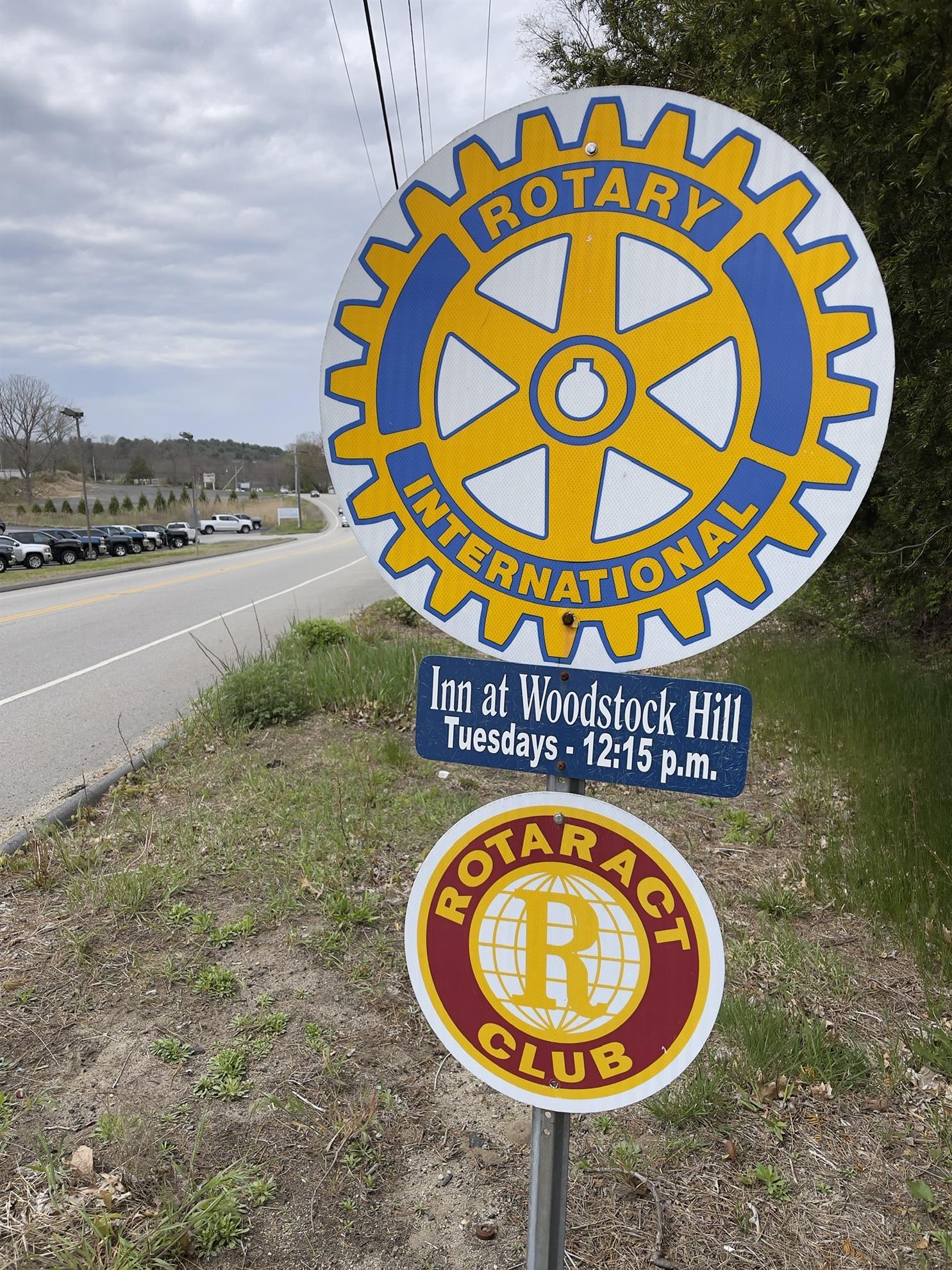 Rotary Street Signs for Putnam Region | Rotary Club of Putnam