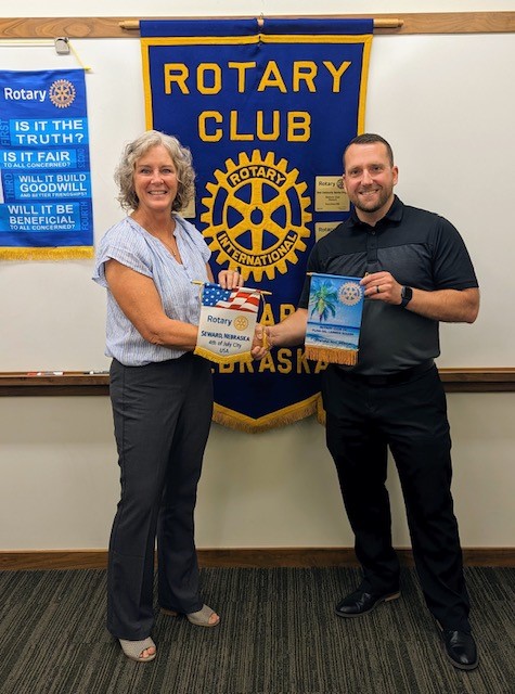 Familiar Face Visits Rotary | Rotary Club of Seward
