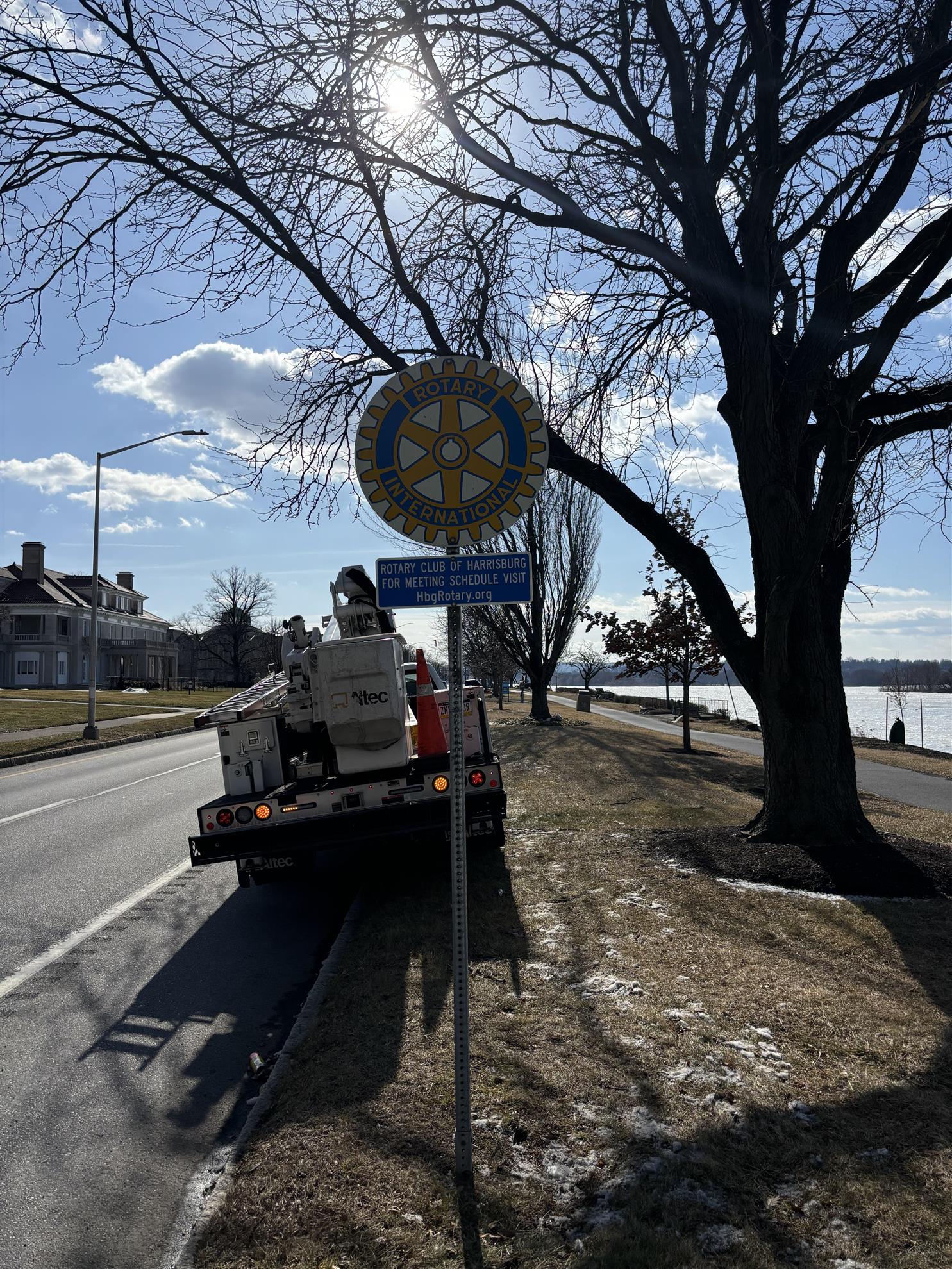 Our Signs have been updated by Lamar Advertising! | Harrisburg Rotary