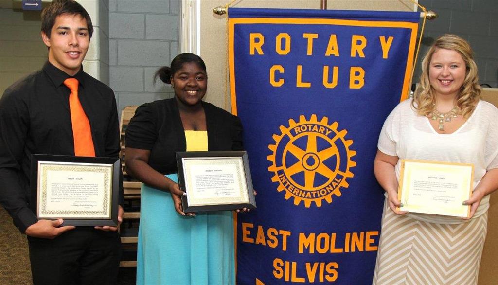 UTHS Students Receive Scholarships | Rotary Club of East Moline/Silvis