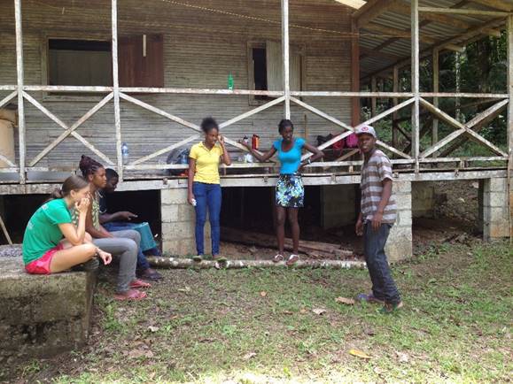 Past President Mary Beth Sutton Presents Caribbean SEA | Rotary Club of ...