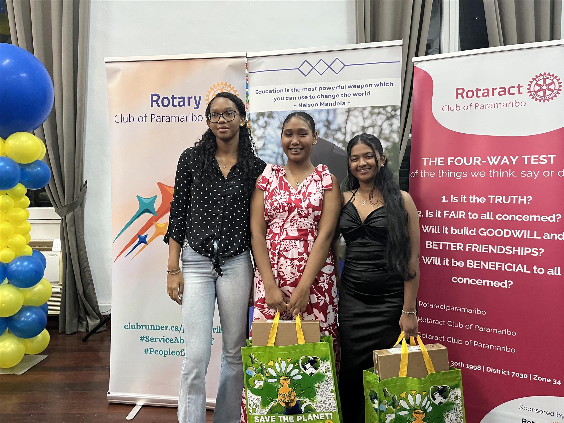 20th Anual VOJ Student Exellence Award | Rotary Club of Paramaribo