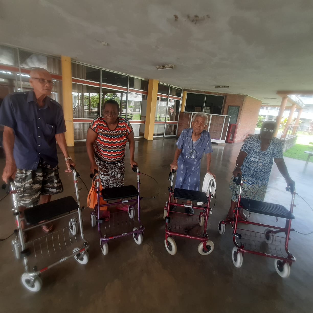 Assisting the Elderly | Rotary Club of Paramaribo