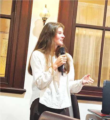 Anna Knudsen | Rotary Club of Leeton