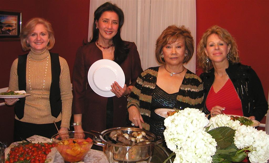 December 16 Holiday Party Hosted by Todd and Hibst Nitkin | Rotary Club ...