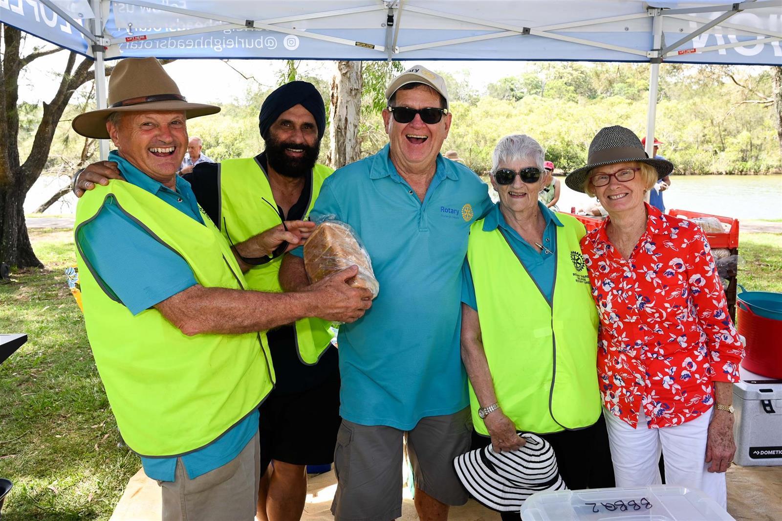 Home Page | Rotary Club of Burleigh Heads