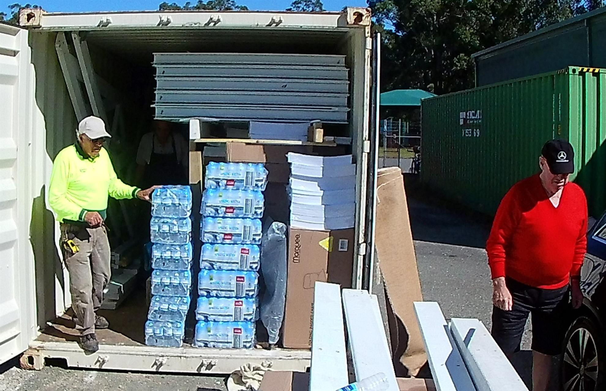 Samoa School getting dismantled and packed up | Rotary Club of Surfers ...