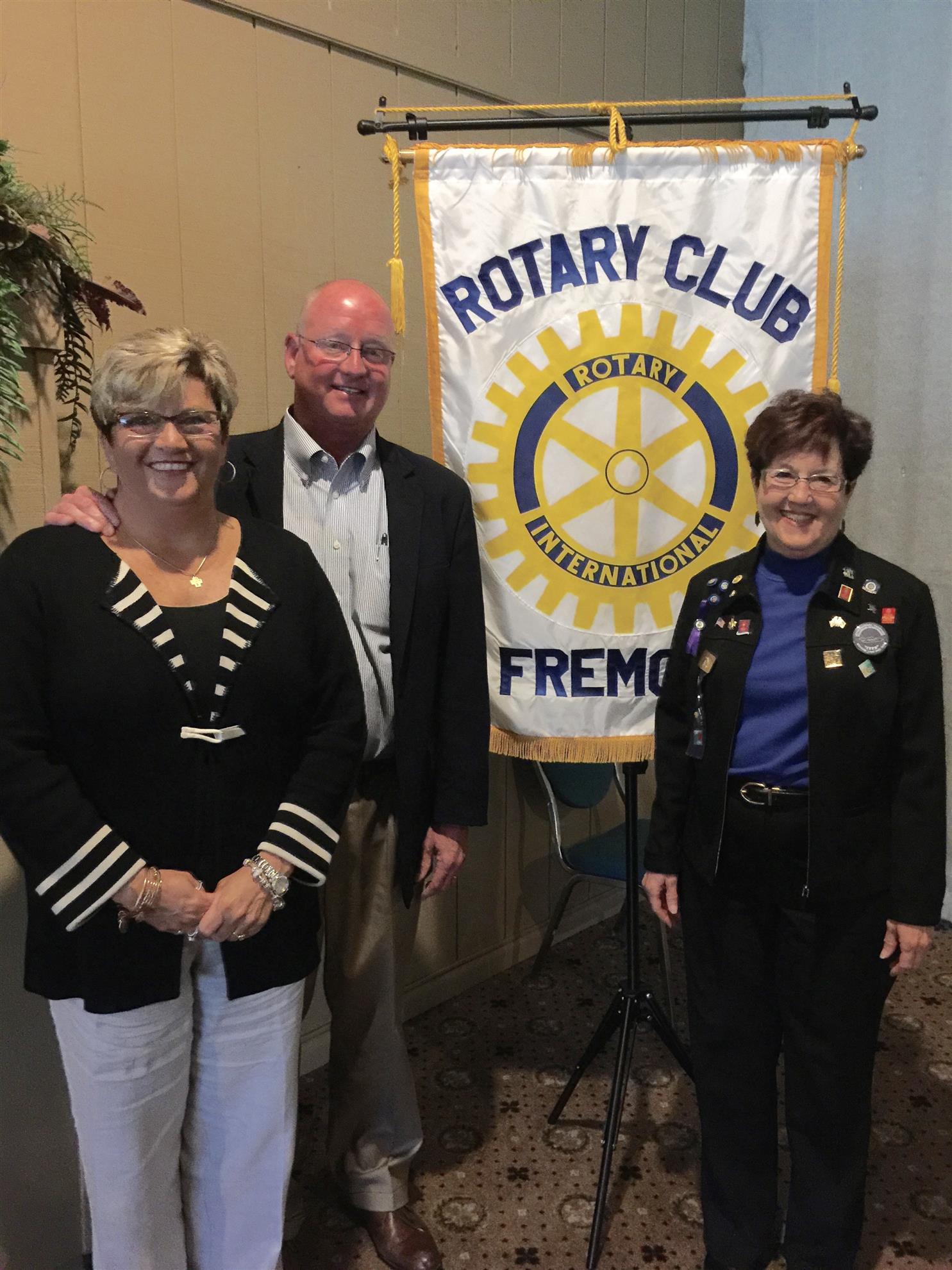 Rotarian Hal and Diane Hawk Receive Rotary Award | Rotary Club of ...