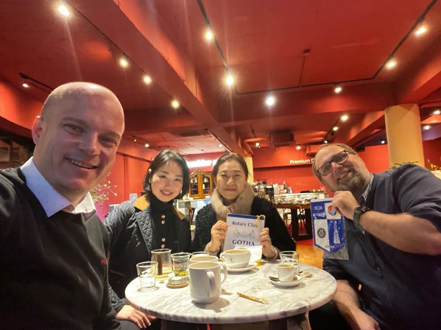 Flag Exchange with Gotha Rotary Club | Rotary Club of Seoul