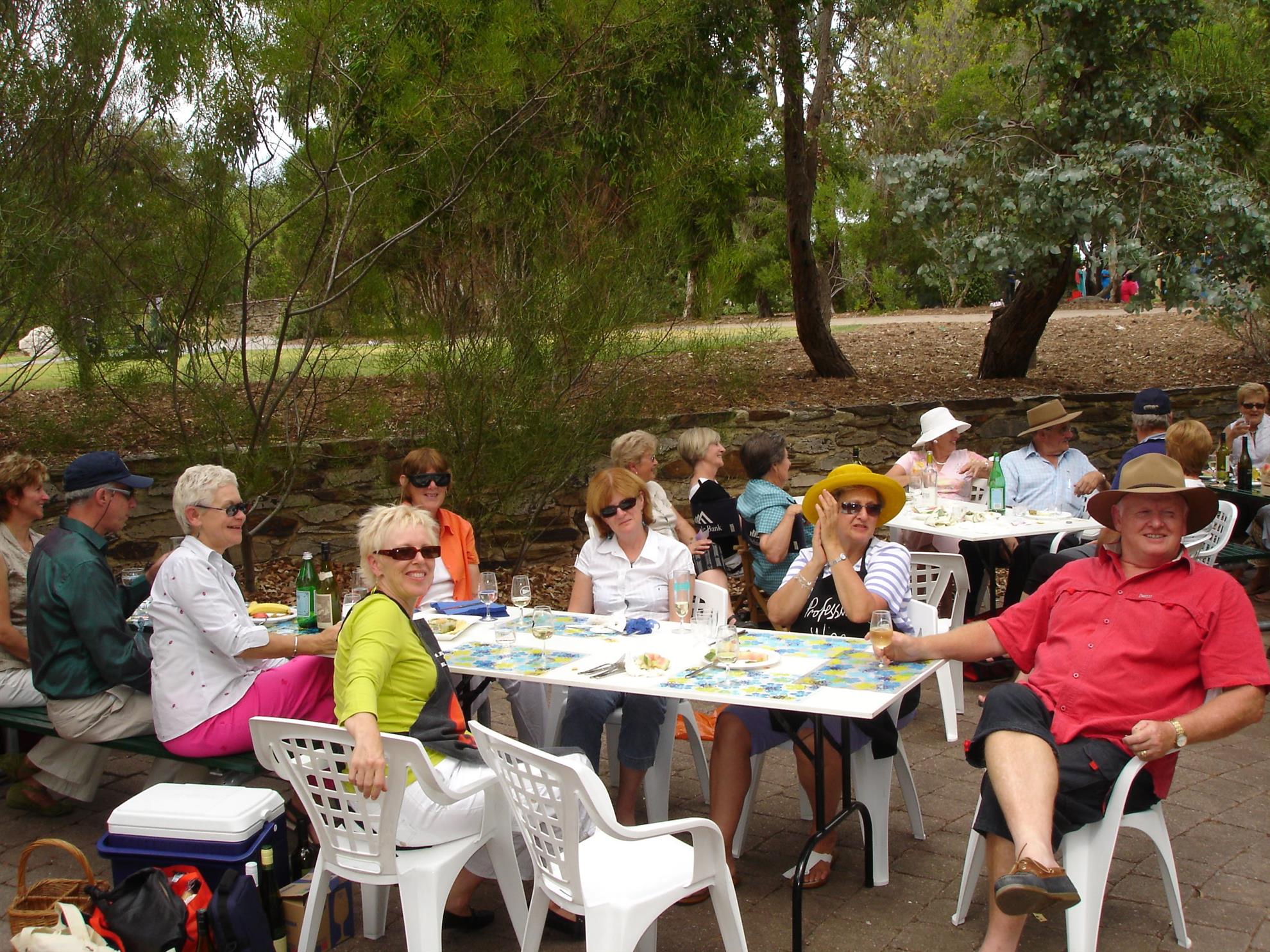 Kiosk and Thorndon Park | Rotary Club of Morialta