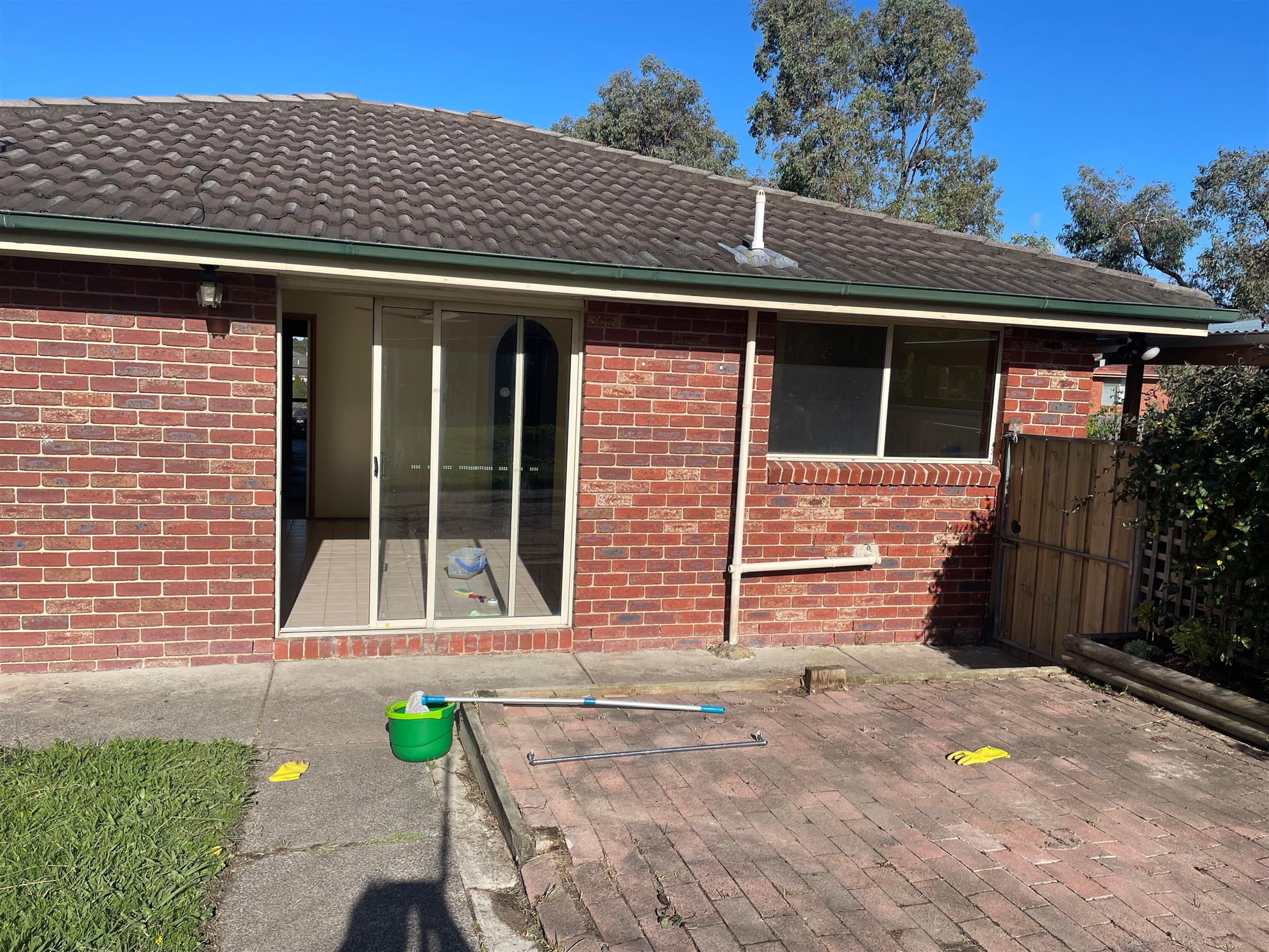 House Working Bee | Rotary Club of Greater Dandenong and Endeavour Hills