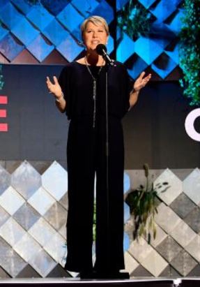 RI President Elect Jennifer Jones announces Rotary Pledge | Rotary Club ...