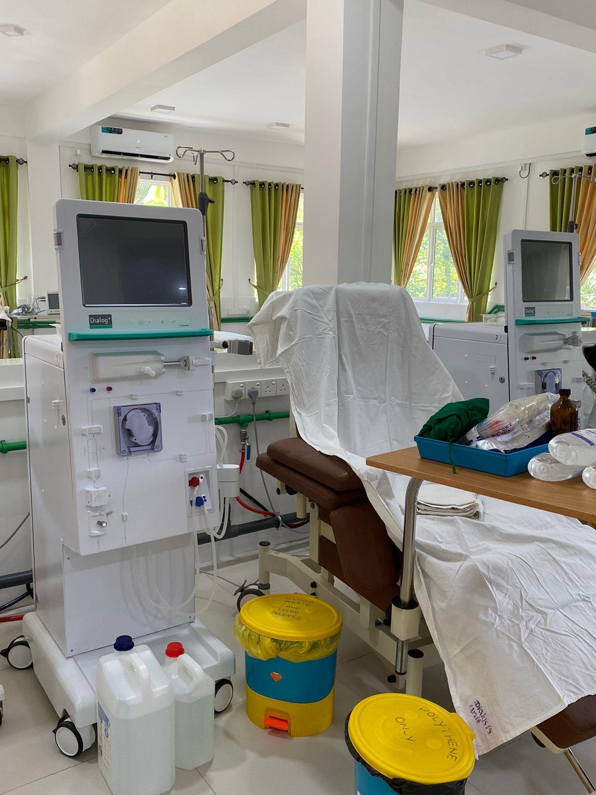 Donation to Kegalle Teaching Hospital | Rotary Club of Colombo Metropolitan