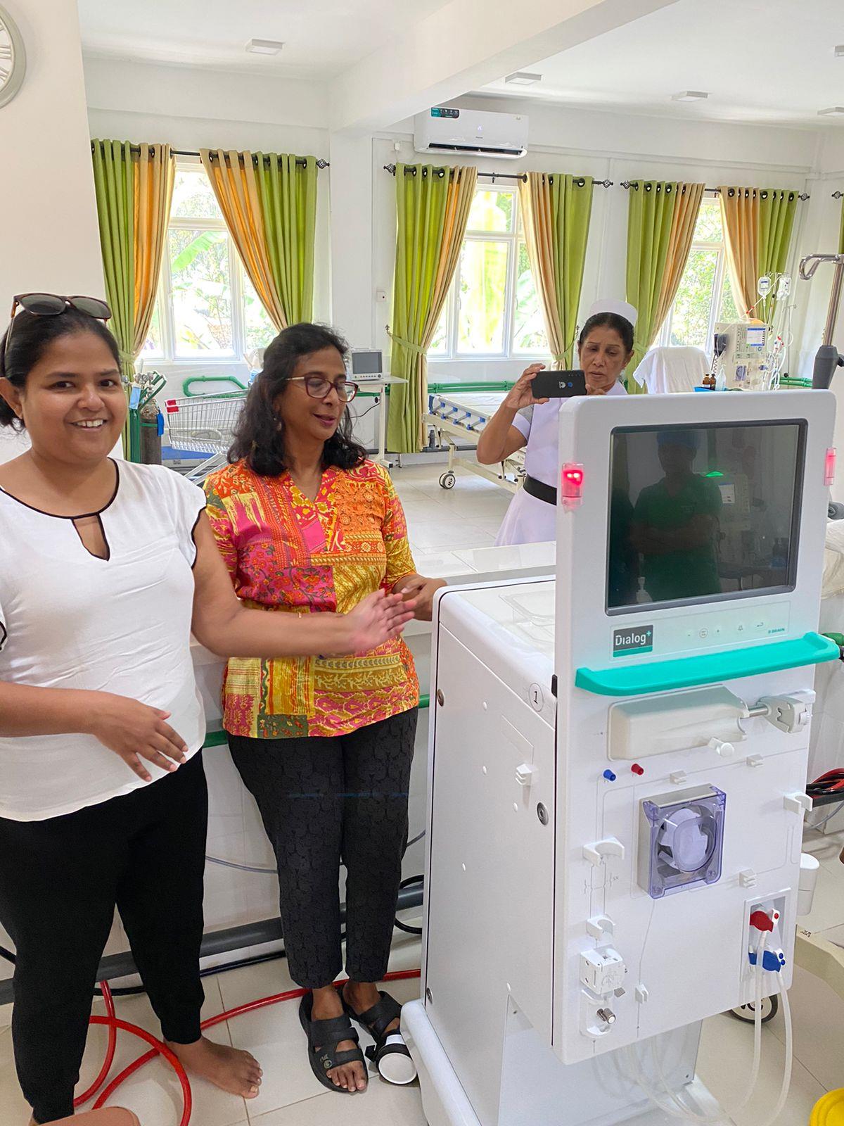 Donation to Kegalle Teaching Hospital | Rotary Club of Colombo Metropolitan