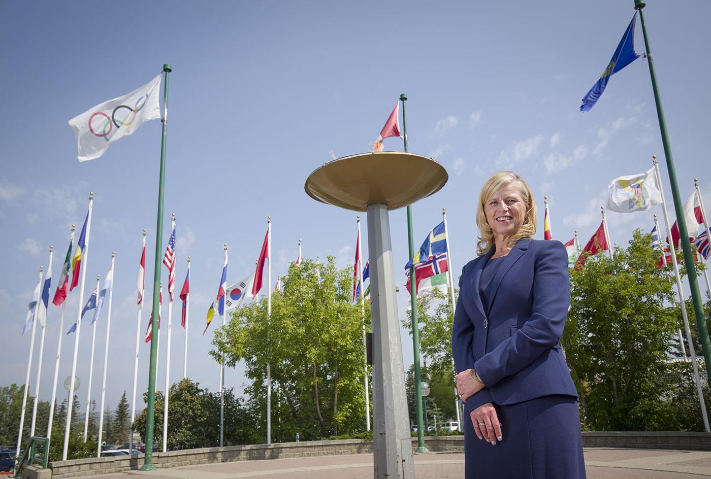 Calgary Sarcee presents Mary Moran, CEO, Olympic Bid Corp, Thu Nov 1 ...