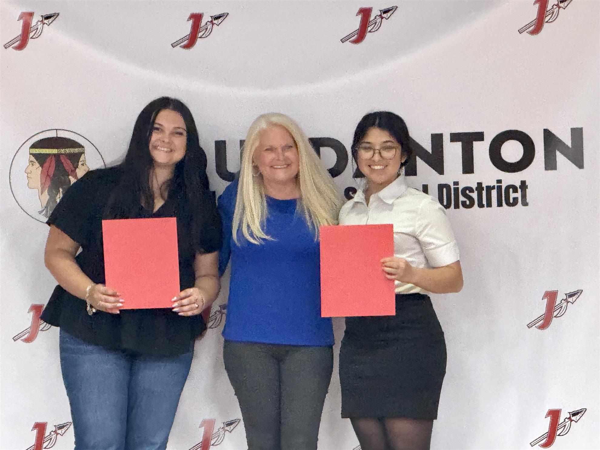 Jourdanton Rotary Club Gives $11,000 in Scholarships | District 5840