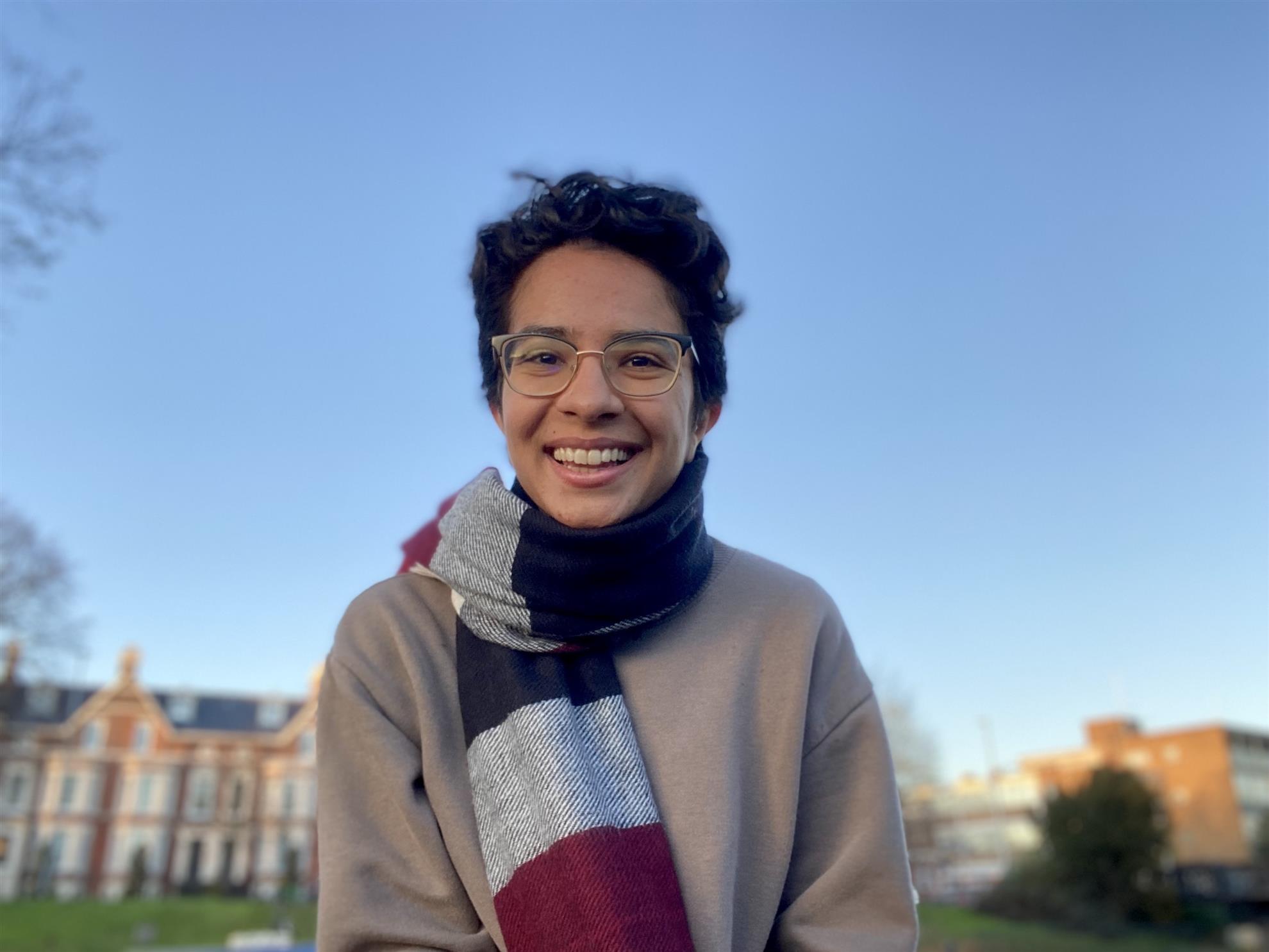 Evani Radiya-Dixit - Rotary Global Scholar | District 5190