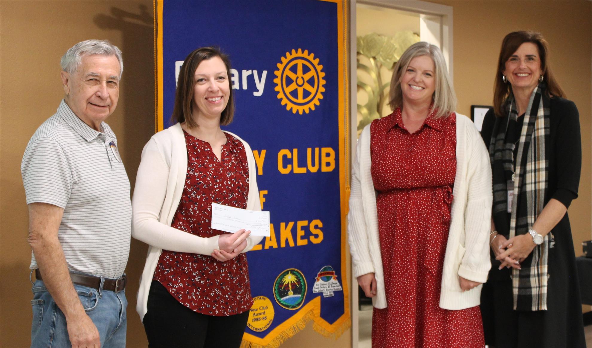 Rotary Club of Sun Lakes Honors CUSD Teachers | District 5495