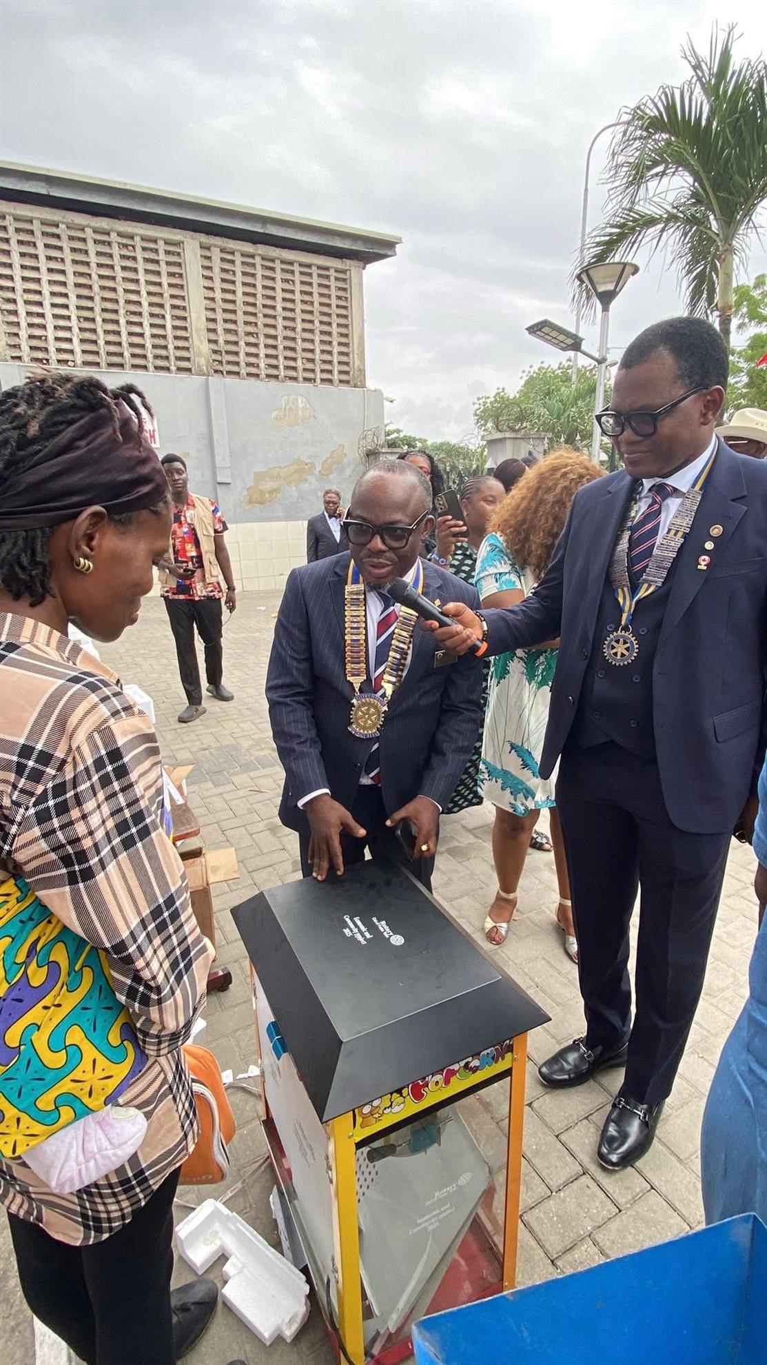 DG Akinyele Visits Rotary Club of Festac Town as Club Executes Multiple ...