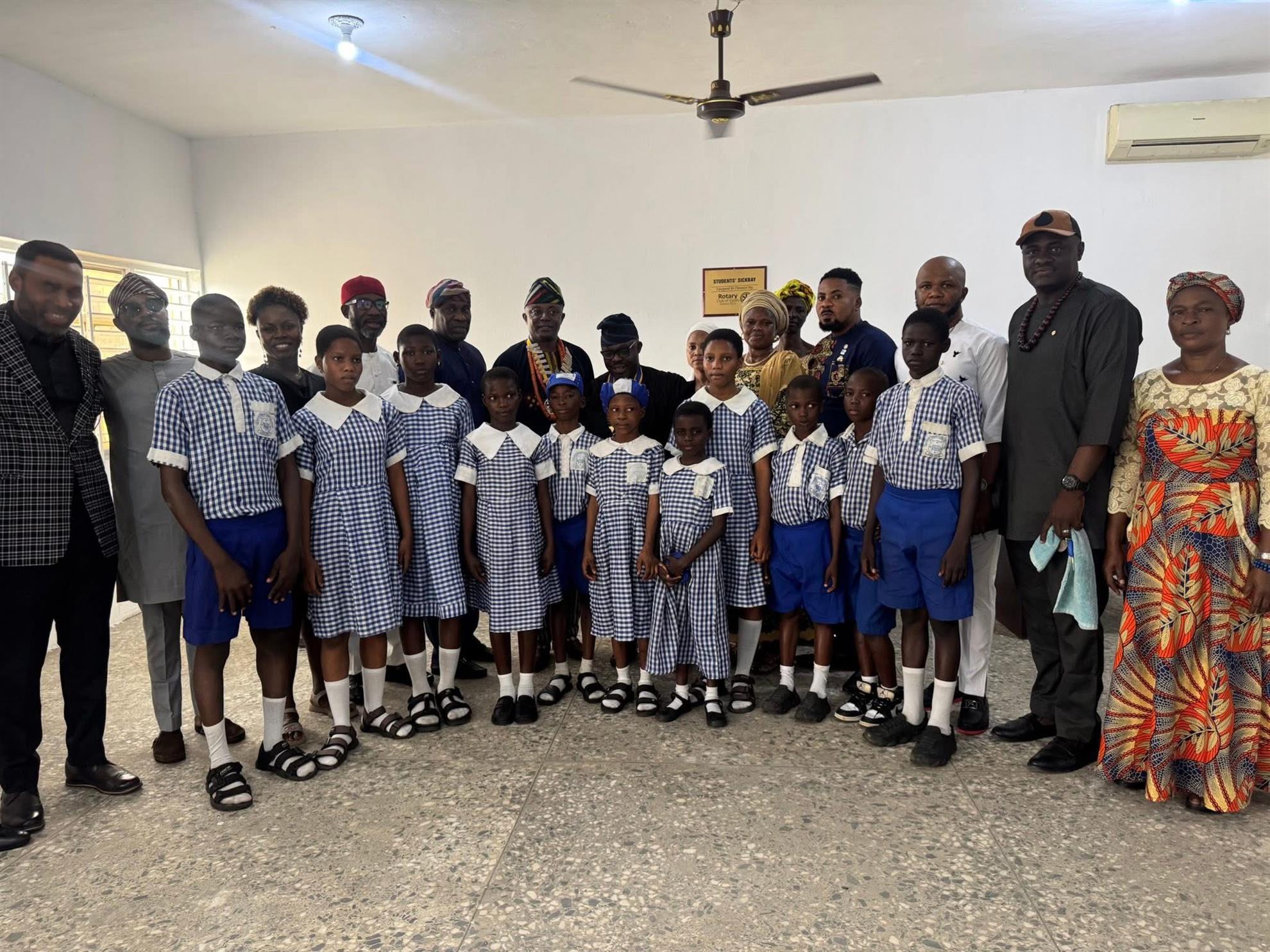 Rotary Club of Ojodu Commissions Sick Bay in Lagos School | District 9111