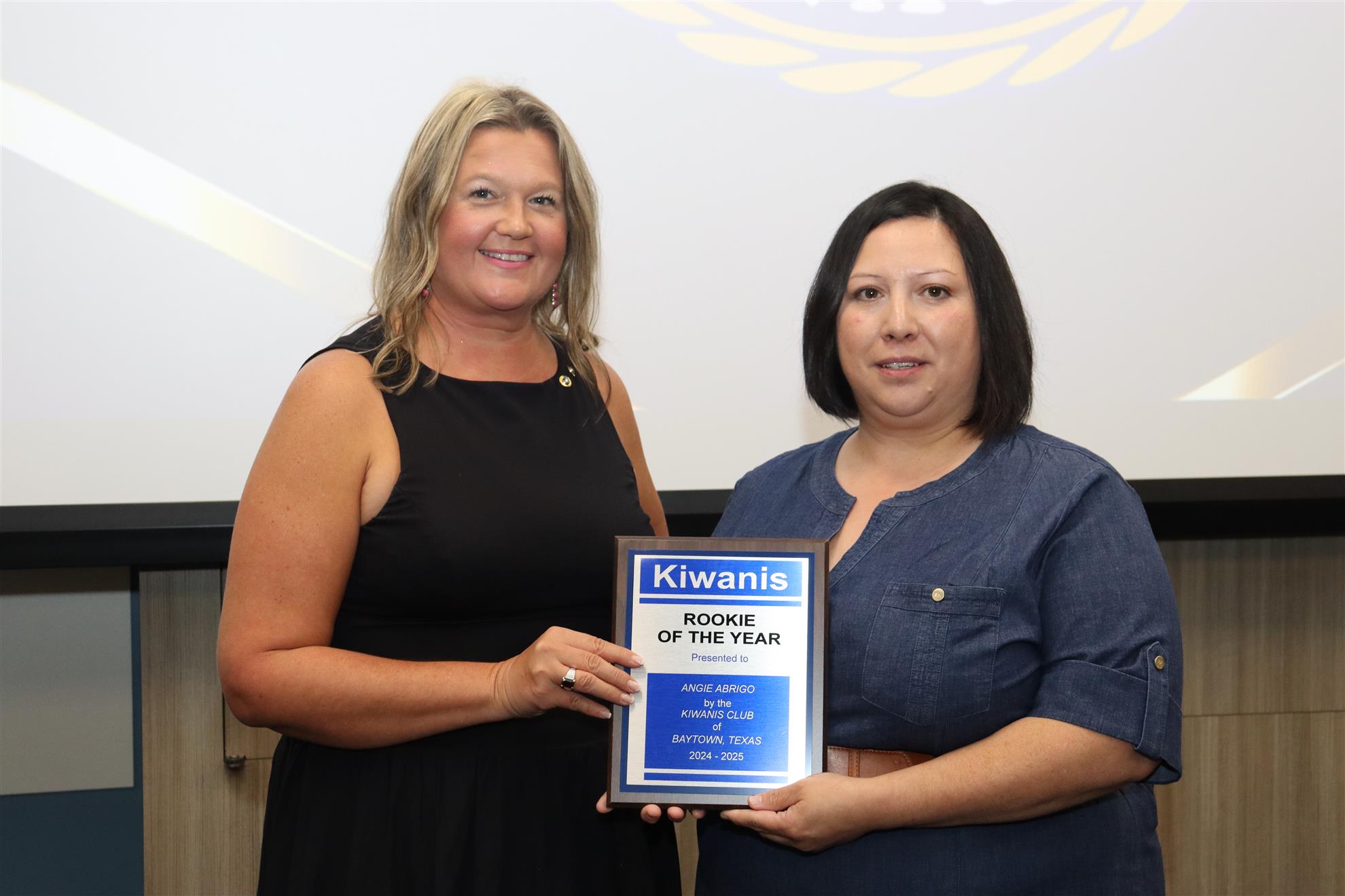 Kiwanis celebrates 80 years, installs new leadership at annual banquet ...