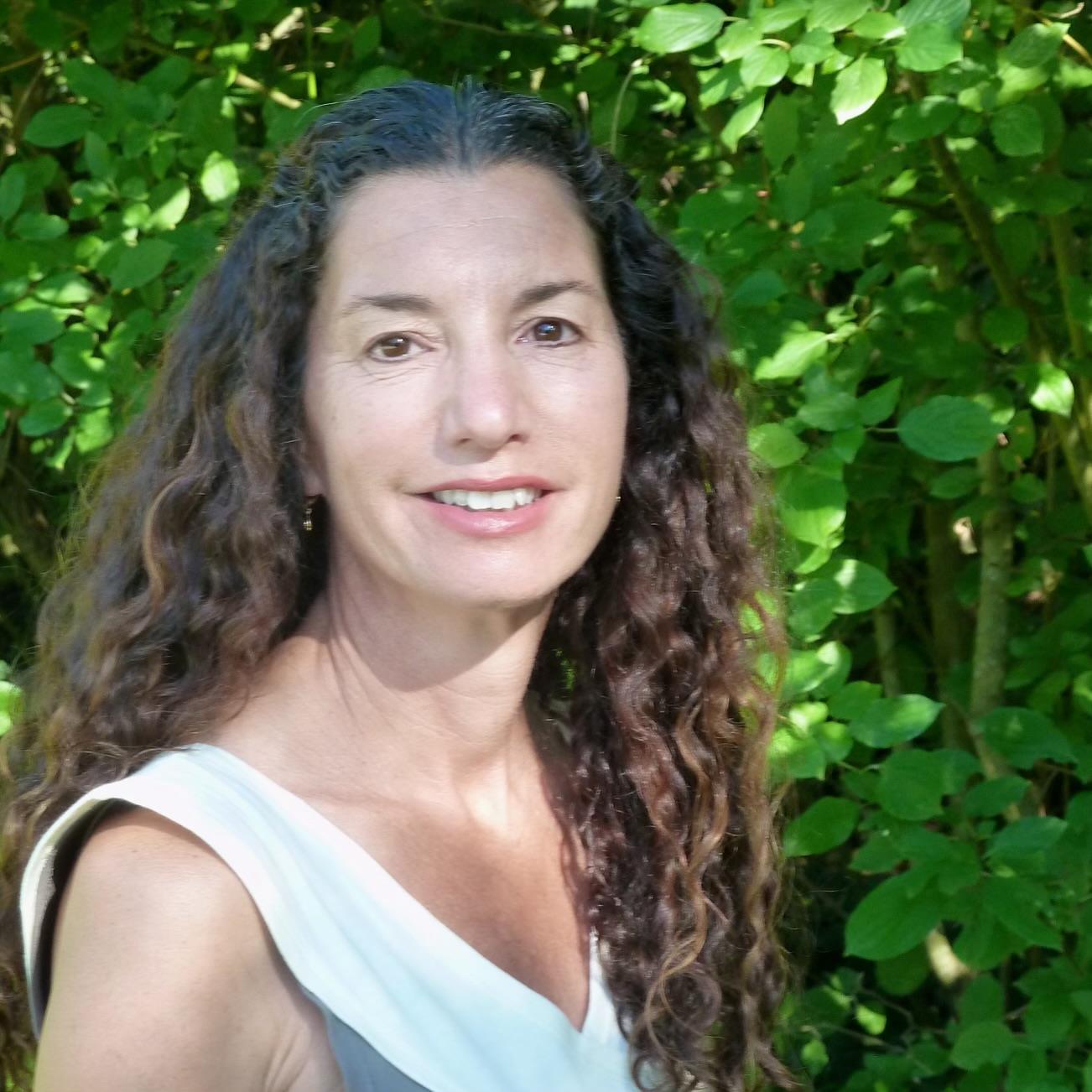 Bee Buzz November 2023 | Soroptimist of Truckee Donner